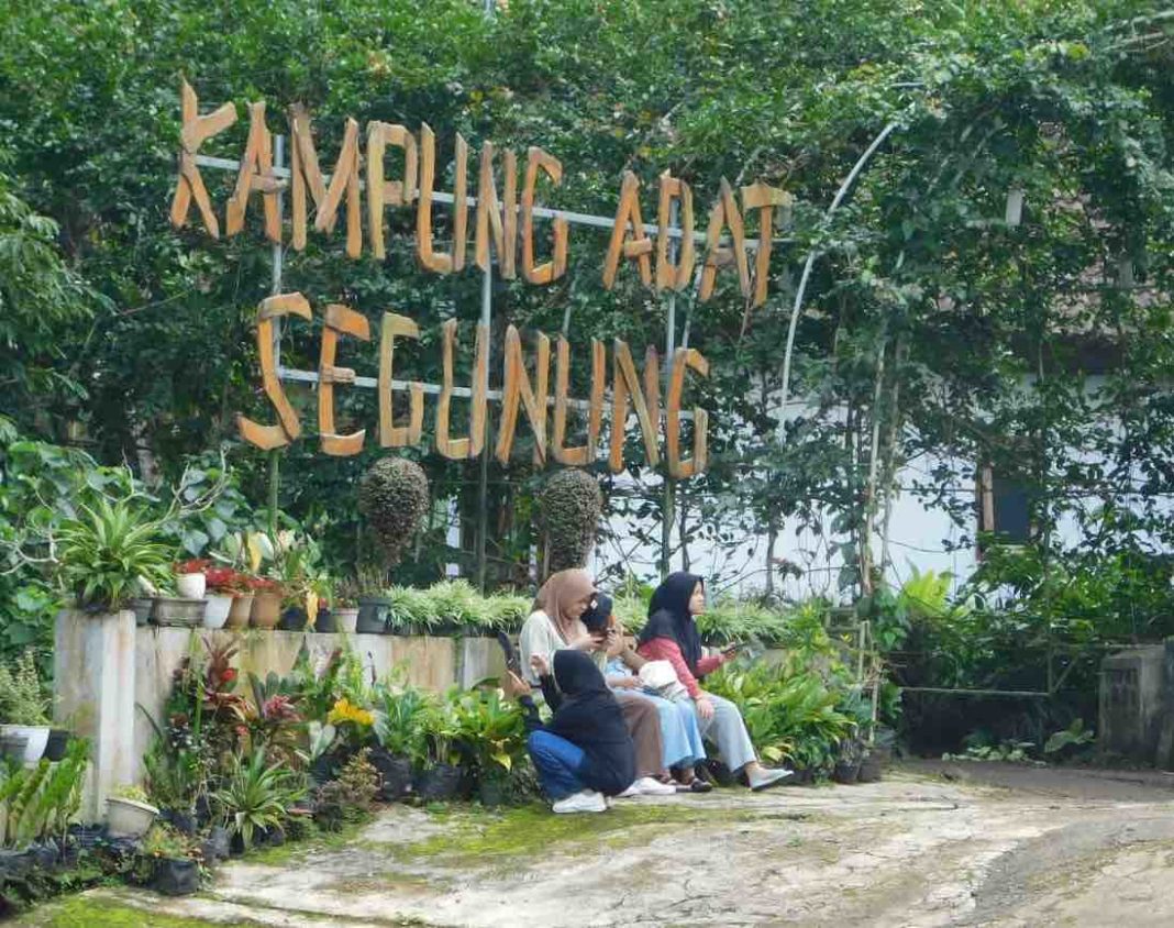 Kampung Adat Segunung Dengan Segala Indah dan Ilmunya - KabarKampus.com
