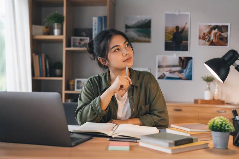 Mengenali Diri, Mengembangkan Minat, dan Mencapai Tujuan Mahasiswa ...